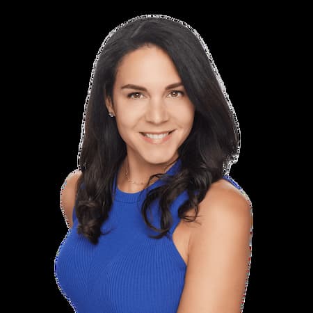 Tara Molina, Bio, Age, CBS2 Chicago, Net Worth, Salary, Husband,