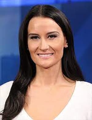 Alexa Ashwell Bio, Age, Height, FOX45, Net Worth, Husbsnd, Kids