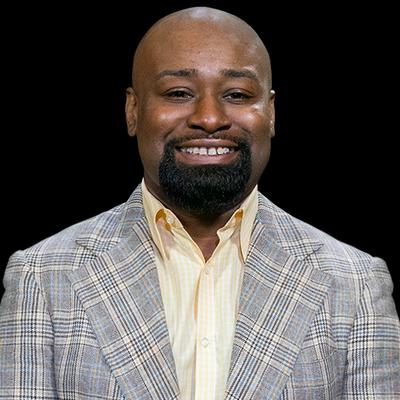 Nate Rodgers Bio, Age, Height, Fox 32, Wife, Net Worth, Salary